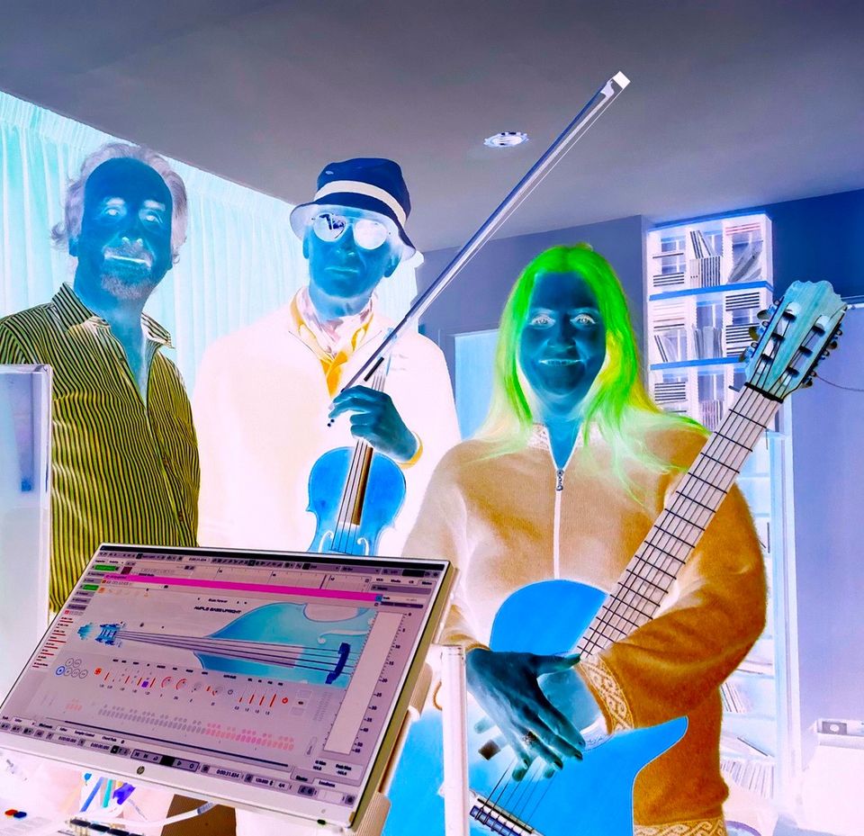 2+2+2=3 with Chris Prosser, Julie Bevan, Simon O'Rorke